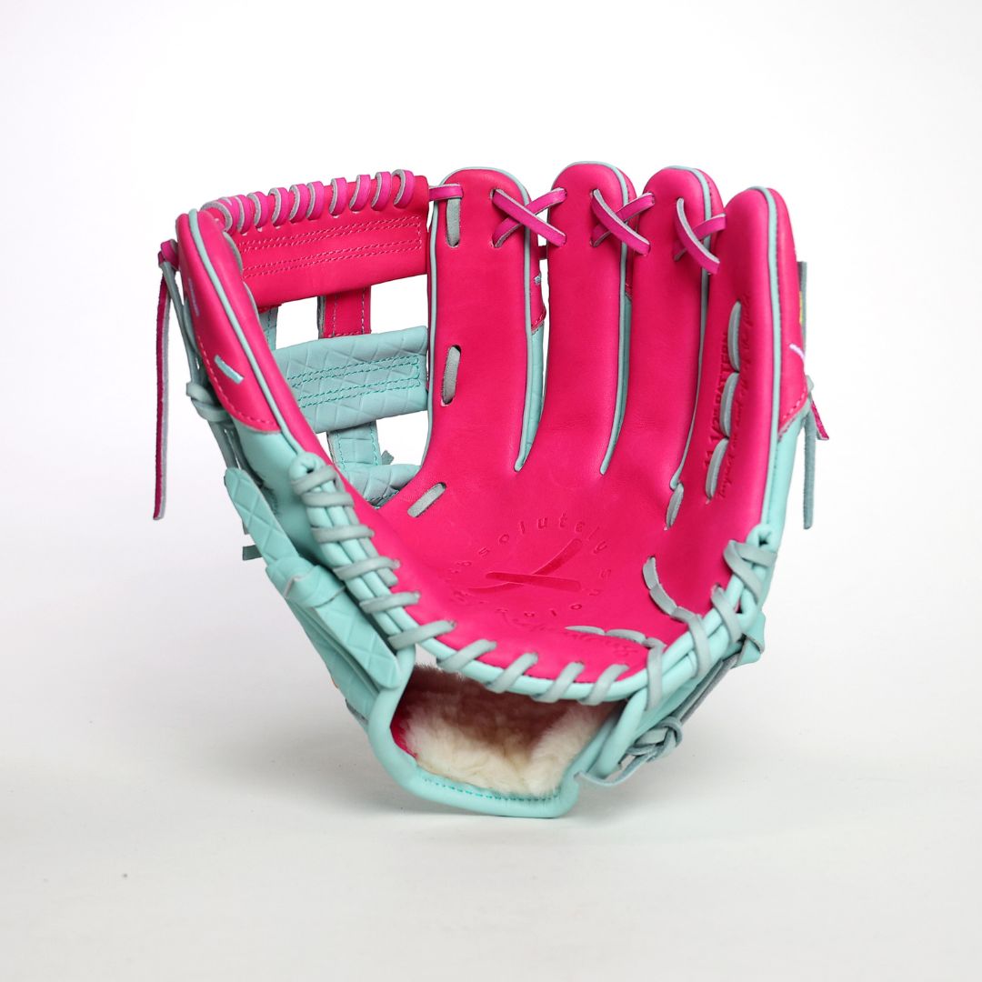 miami ice | ice cream glove – Absolutely Ridiculous innovation for Athletes